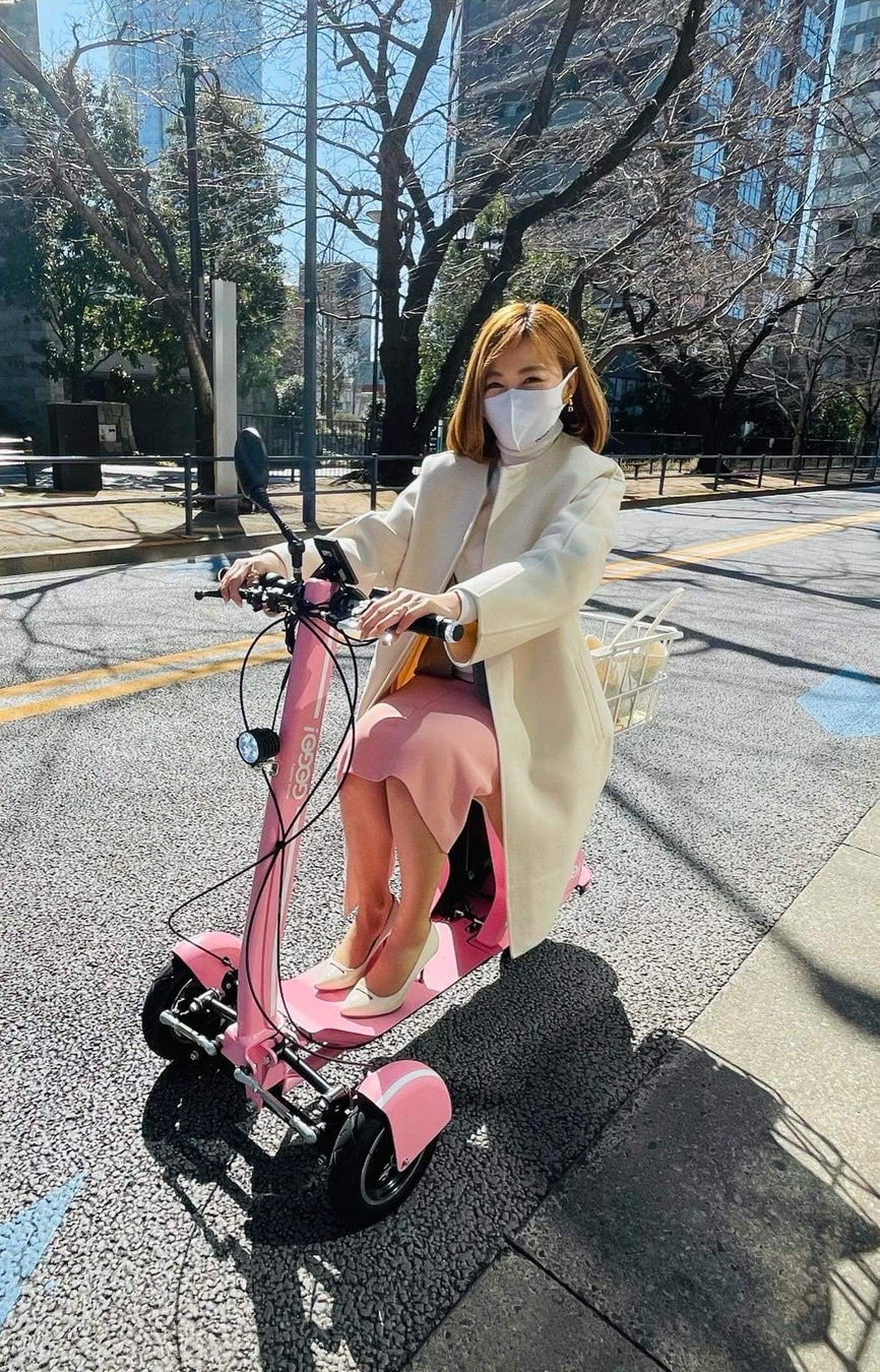 次世代電動モビリティFuture「GOGO！シェア」、2025年大阪・関西万博「次世代都市交通実証実験」にて体験試乗を開始 | オートタイムズ